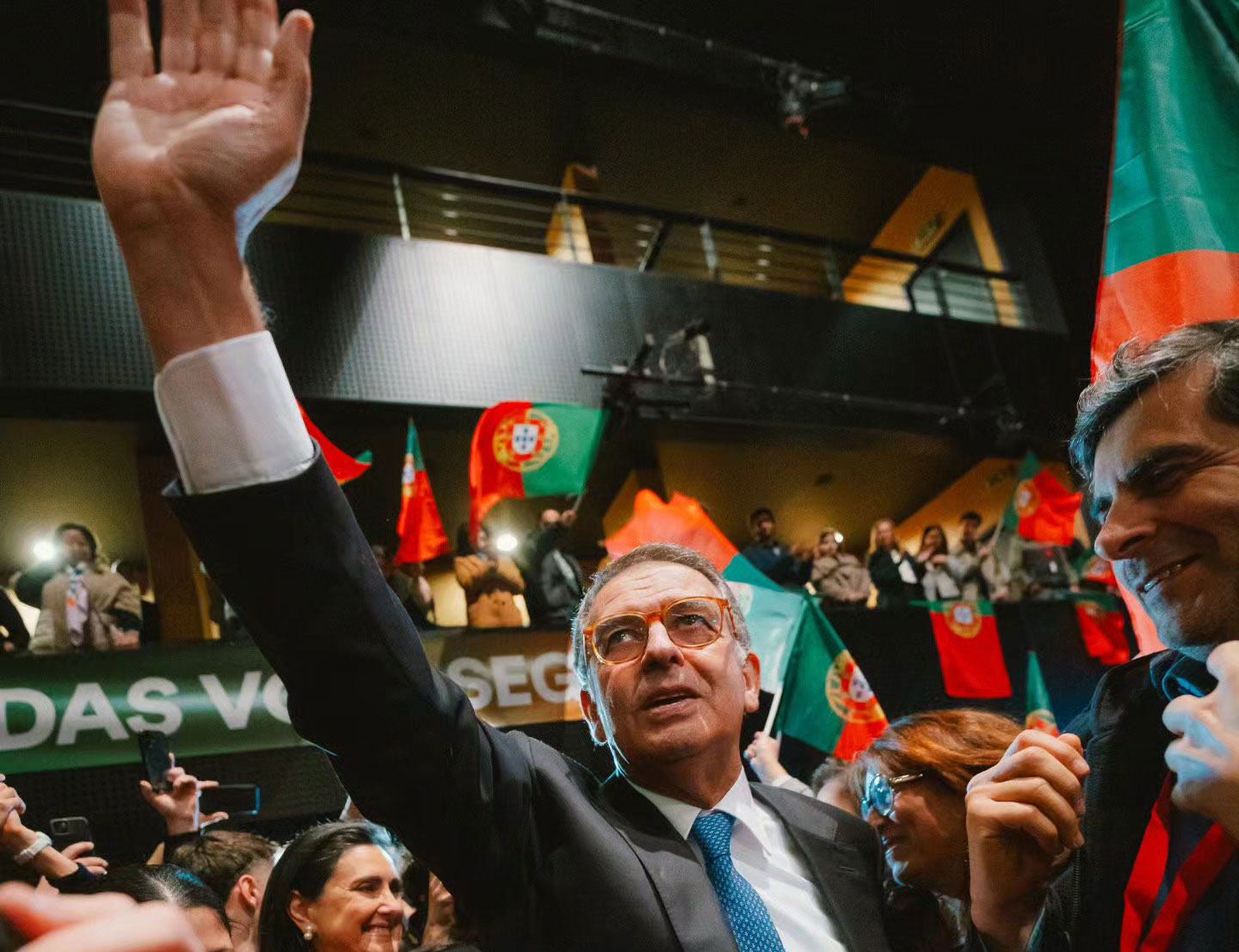 Os primeiros 100 dias de António José Seguro: proximidade, estabilidade ...